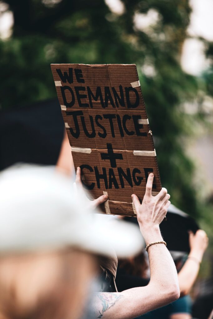 La justice maintenant? (Dan G. McCartney) · Revenir à l'Évangile